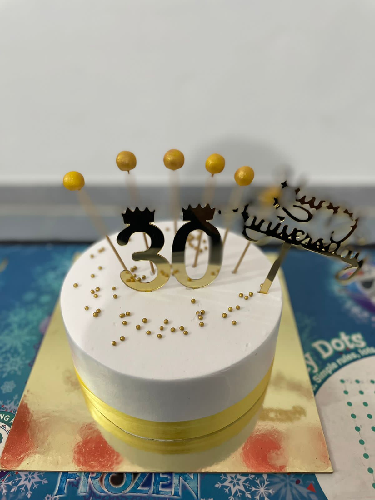 30 Year Birthday Designer Cake - Bakings