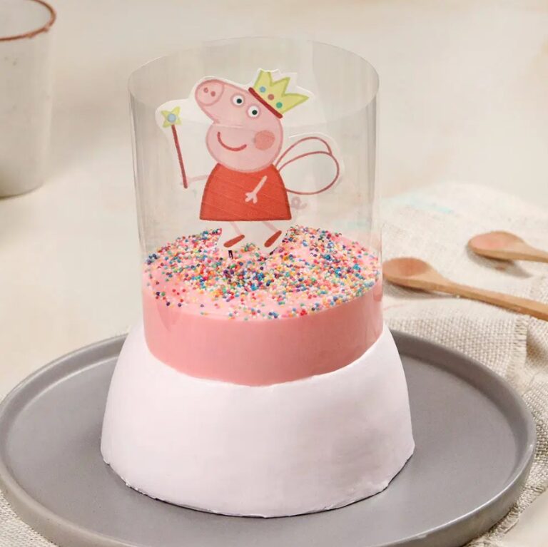 Cute Peppa Pig Pull Up Cake - Bakings